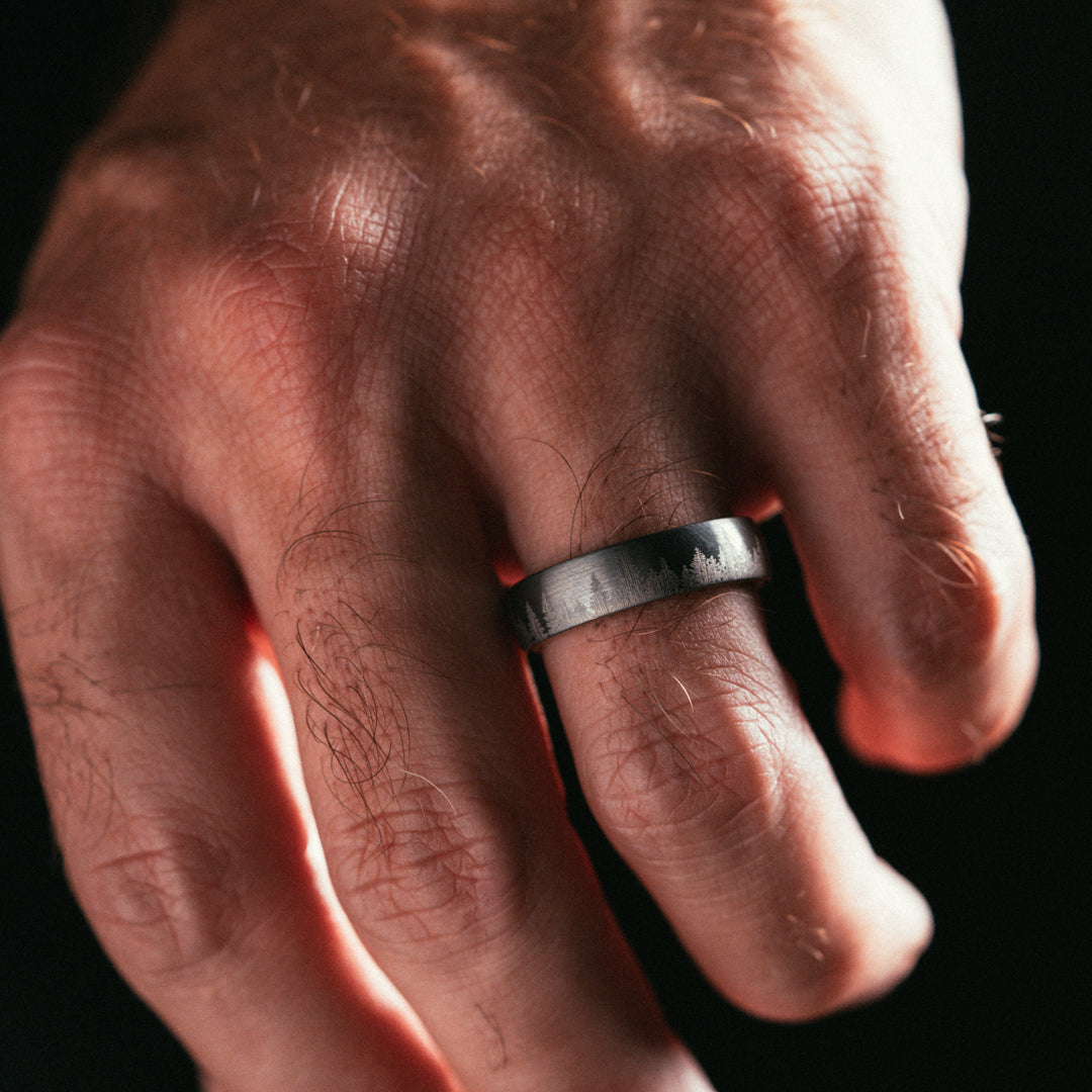 The “Outdoorsman” Ring - Vintage Gentlemen